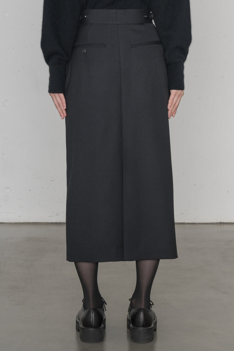 DOESKIN MIDI SKIRT – HYKE ONLINE STORE